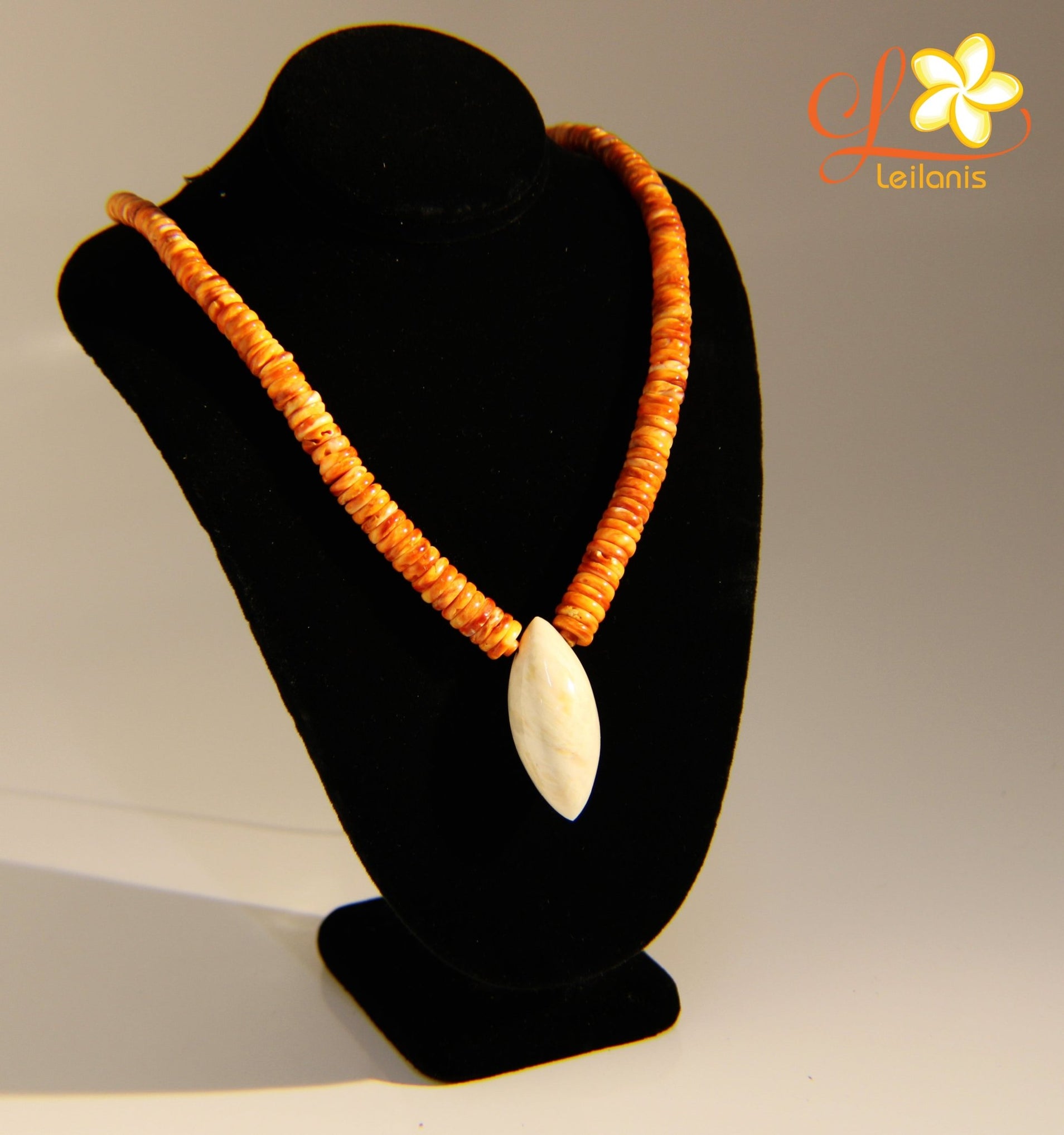 *Unveiling the Ancient Art of Chamoru Slingstones: åcho’ atupat ...